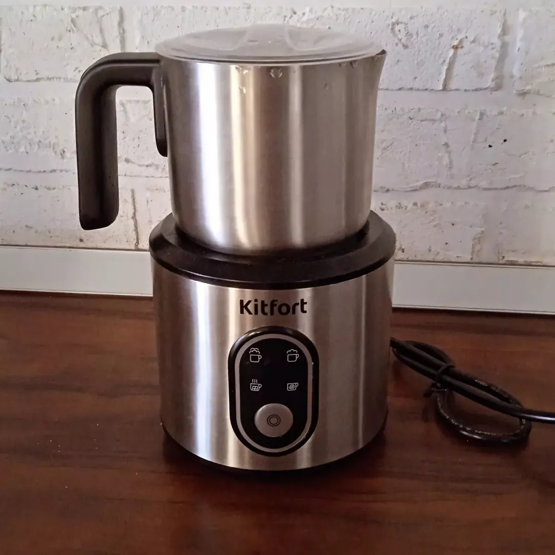 Капучинатор Kitfort КТ-794 купить по цене 5 590 ₽: отзывы, фото, характеристики