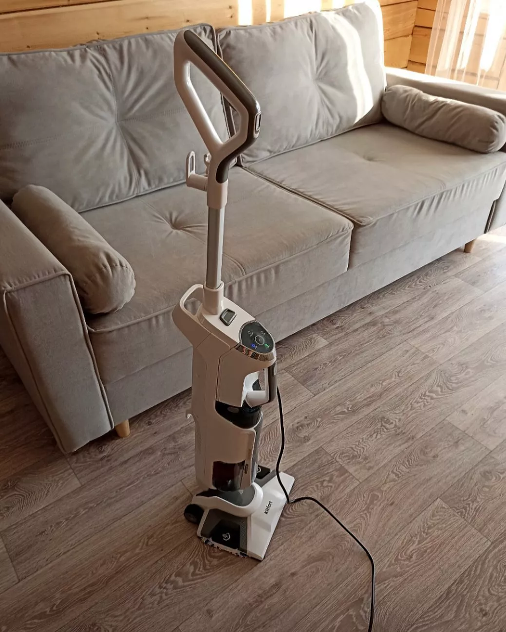 Вертикальный паровой пылесос «6 в 1» Kitfort KT-595 купить по цене 14 990 ₽: отзывы, фото ...