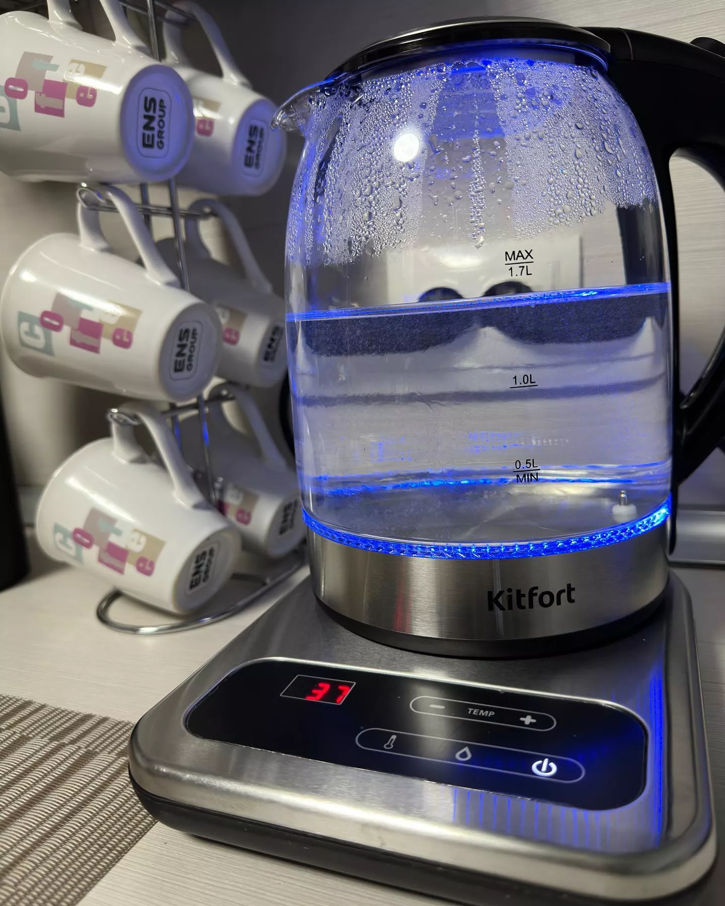 Чайник Kitfort KT-657 купить по цене 2 890 ₽: отзывы, фото, характеристики