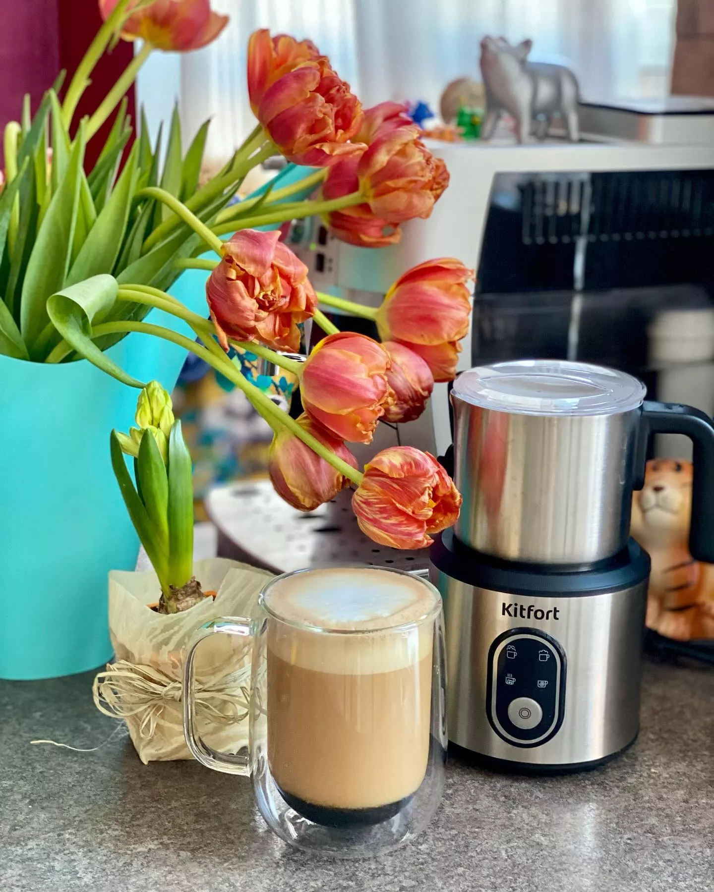 Капучинатор Kitfort КТ-794 купить по цене 5 590 ₽: отзывы, фото, характеристики