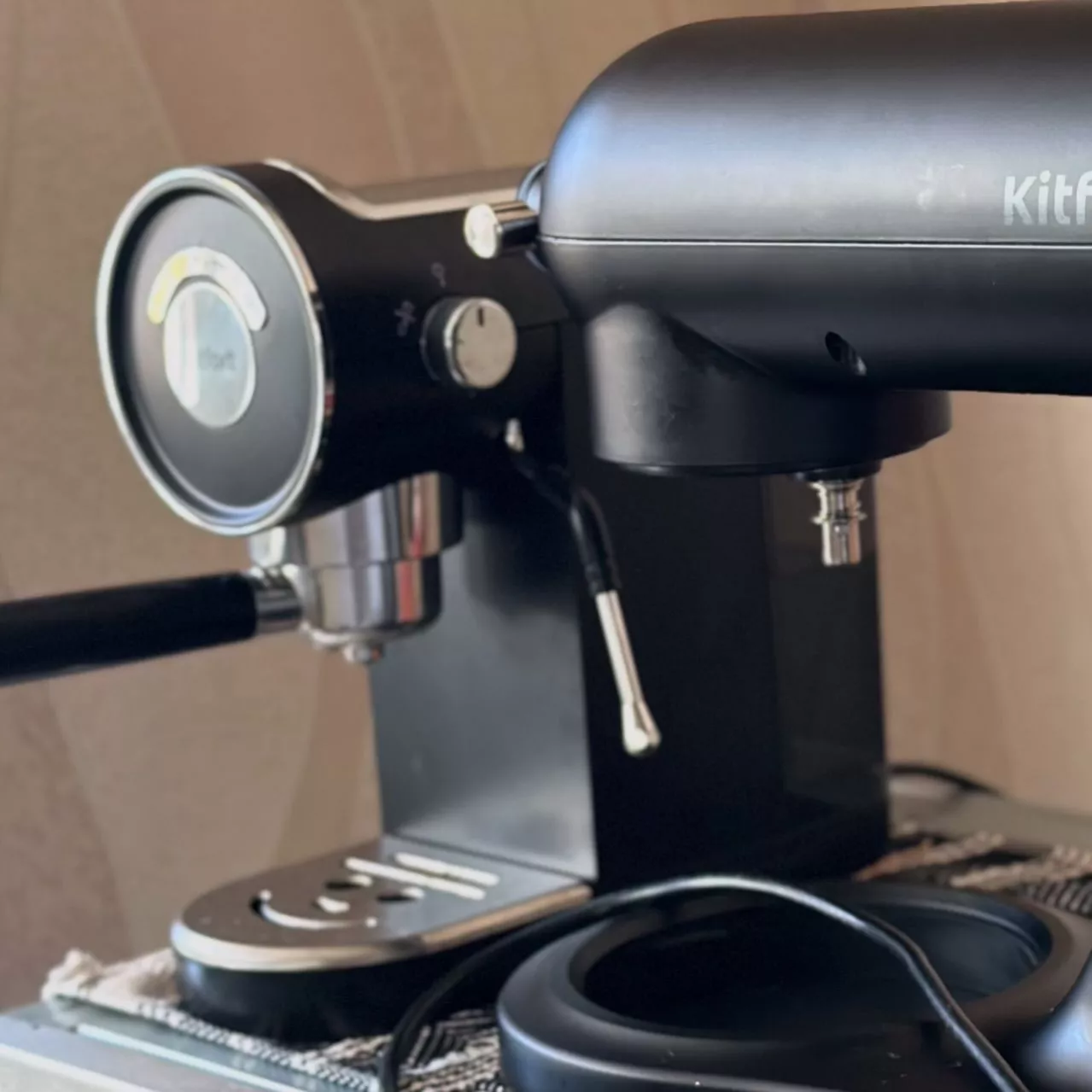 Кофеварка Kitfort KT-783-1, бежевая купить по цене 11 990 ₽: отзывы ...