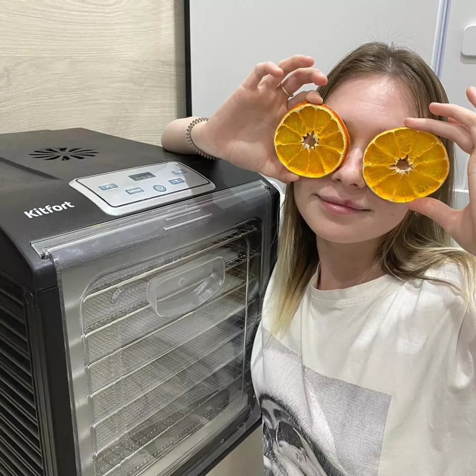 Промышленная сушилка Kitfort KT-1908 для овощей и фруктов купить по цене 16 990 ₽: отзывы, фото ...