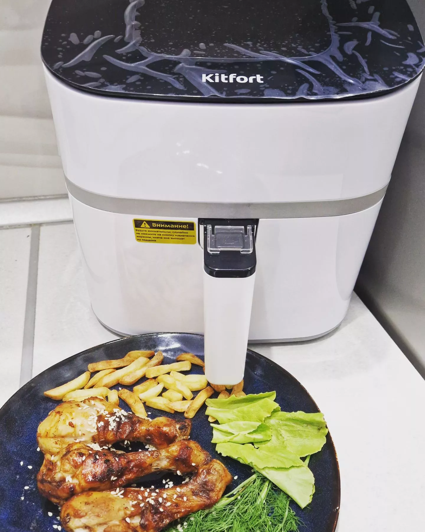 Аэрогриль для дачи Kitfort KT-2217 купить по цене 9 990 ₽: отзывы, фото, характеристики